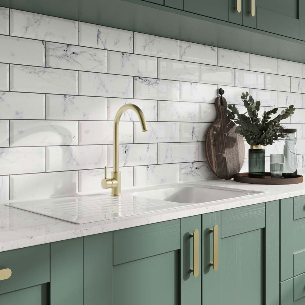 Metro Calacatta Gloss Ceramic Wall Tile 100 x 300mm – Tiles and ...